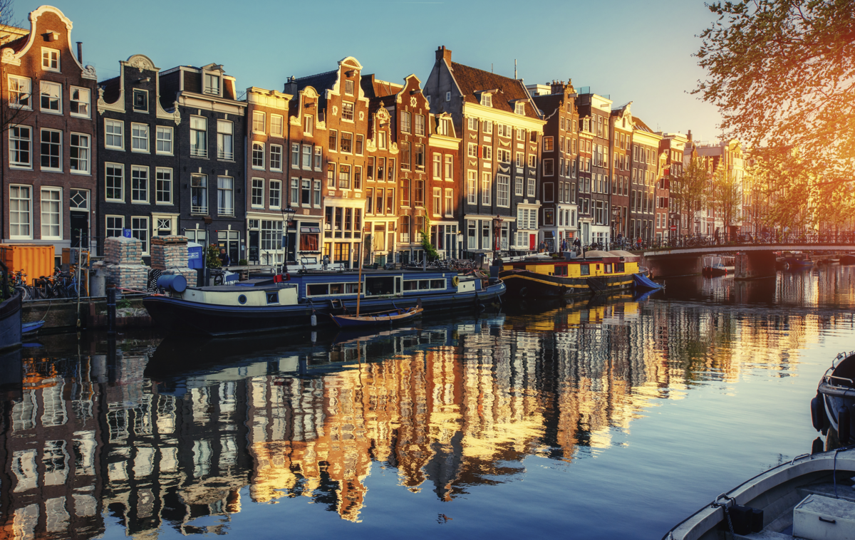 Working in the Netherlands - what to expect? | 24/7 drive